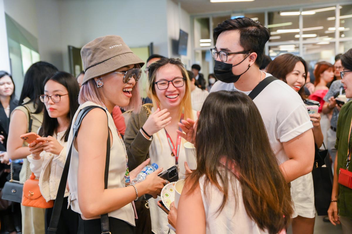 10 Ways to Create Lasting Relationships with Employee Alumni