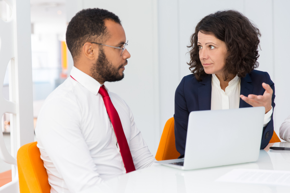 10 Effective Interview Questions for Recruiter Hiring