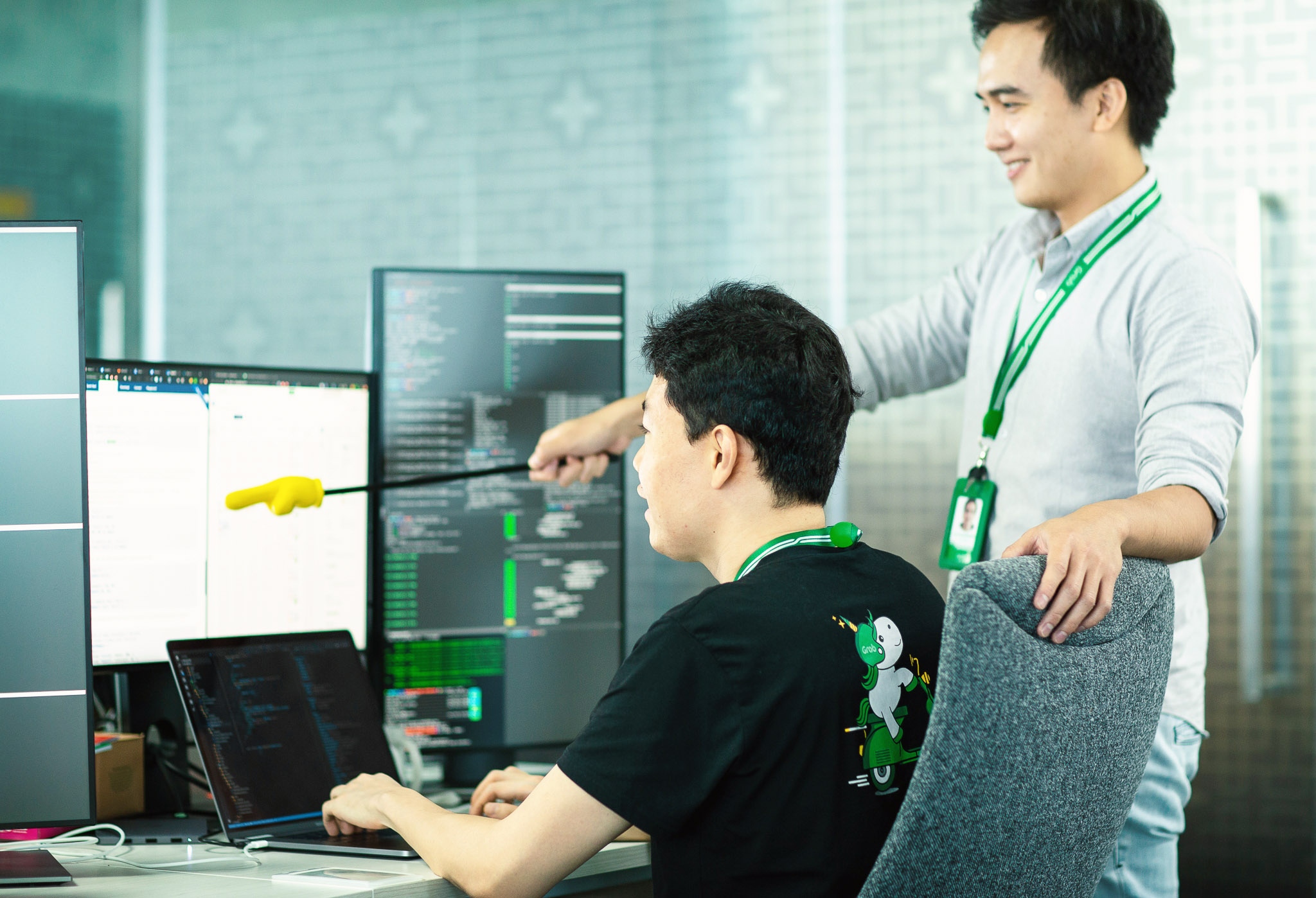 Working at Grab Singapore: Company History, Culture, Benefits, and ...