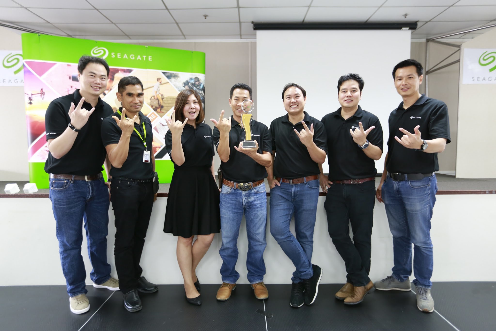 Working at Seagate Technology Singapore: Culture, Benefits, and Leadership