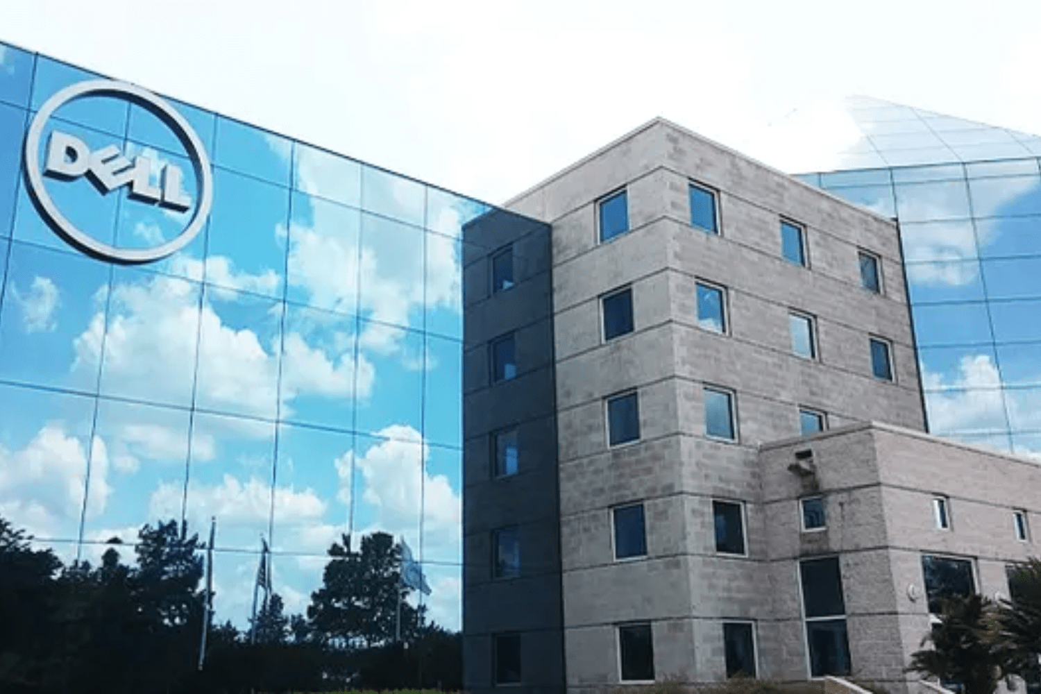 Dell Technologies Singapore: Company Culture, Benefits & Leadership