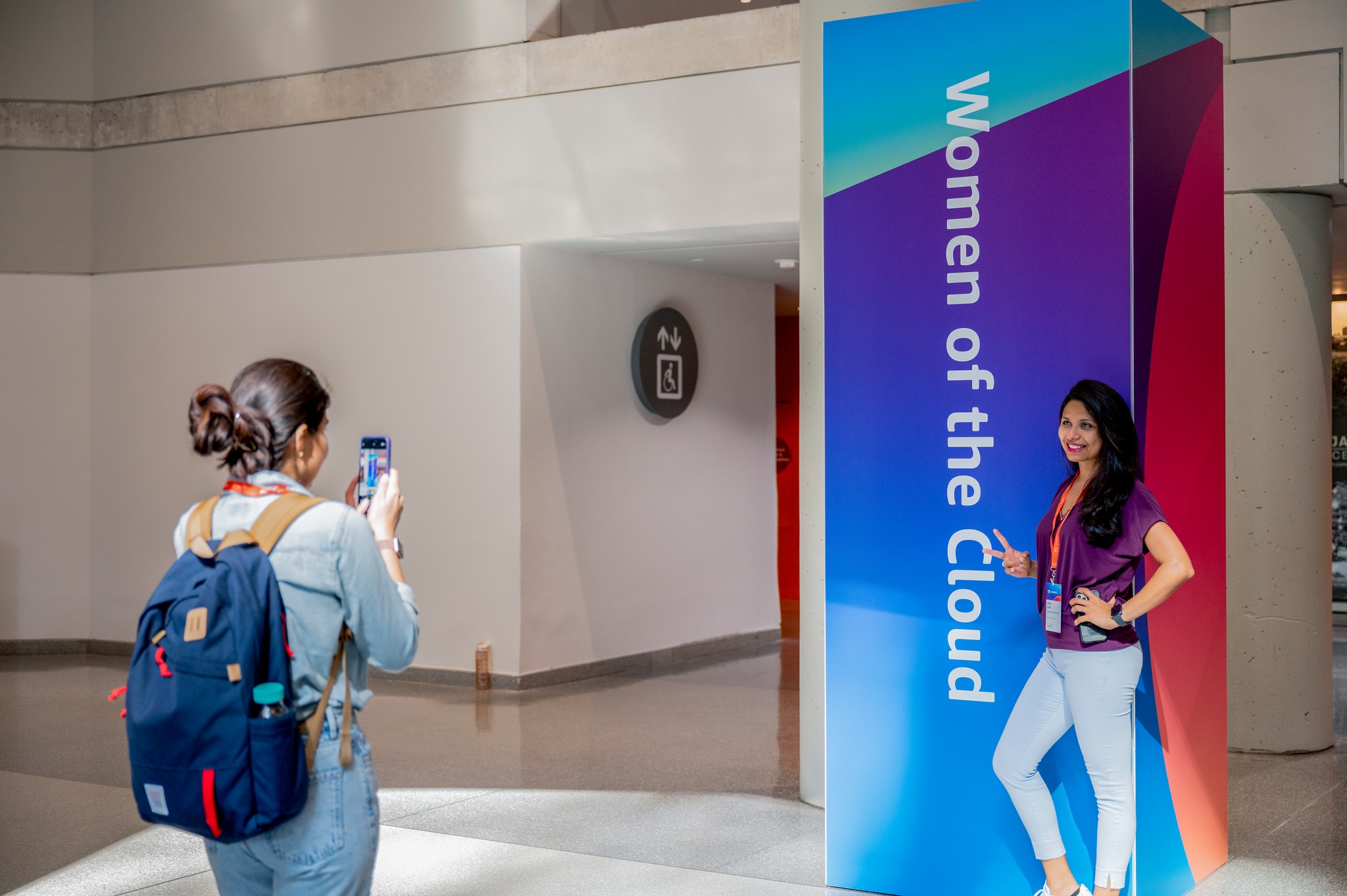 Working at Amazon Web Services Singapore: Culture, Benefits, & Leadership